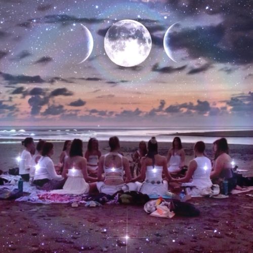 RITUALES PARA LA LUNA AZUL - A Cova da Meiga